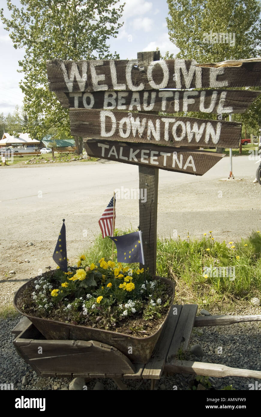 ALASKA TOWN OF TALKEETNA COLORFUL STREET SCENES ON MAIN STREET Stock ...