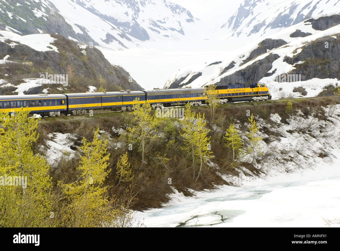 The alaska railroad train winter hi-res stock photography and images ...