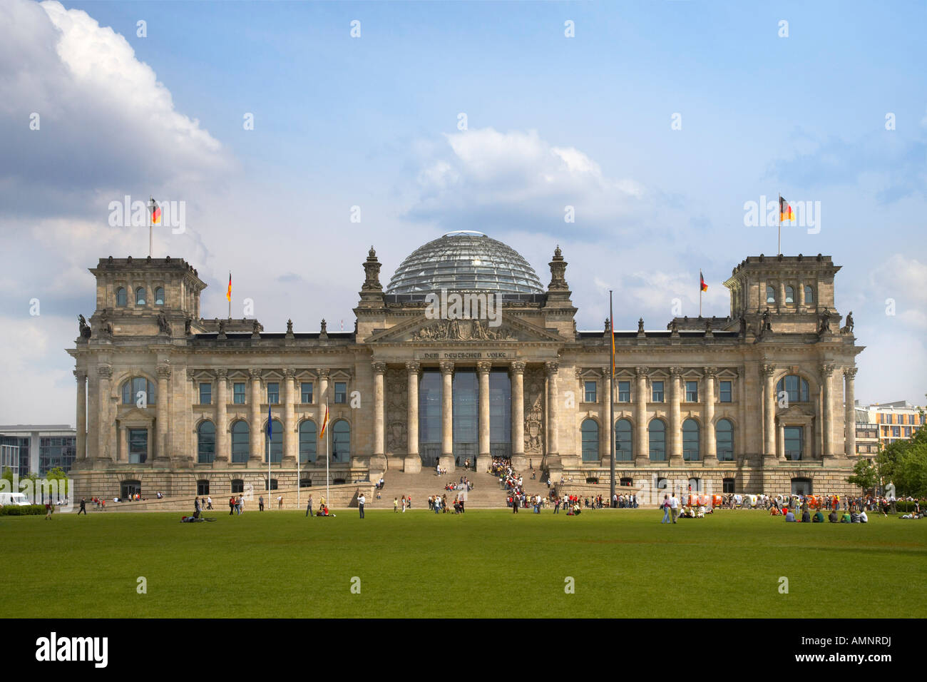 French political buildings front hi-res stock photography and images ...