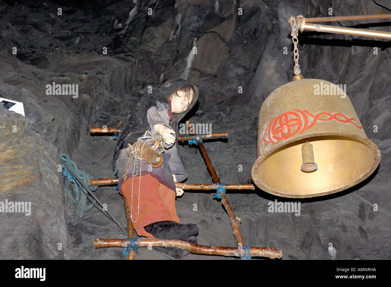 Display King Arthur s Labyrinth Corris Craft Centre North West Wales ...