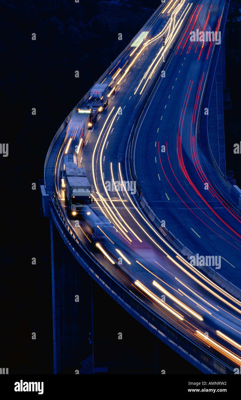 Austrian traffic light hi-res stock photography and images - Alamy