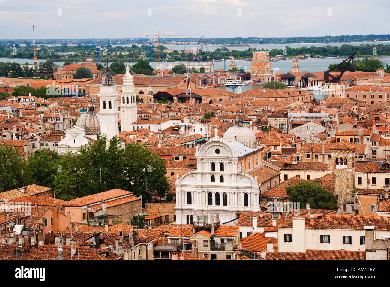 Metropolitan venice view hi-res stock photography and images - Alamy