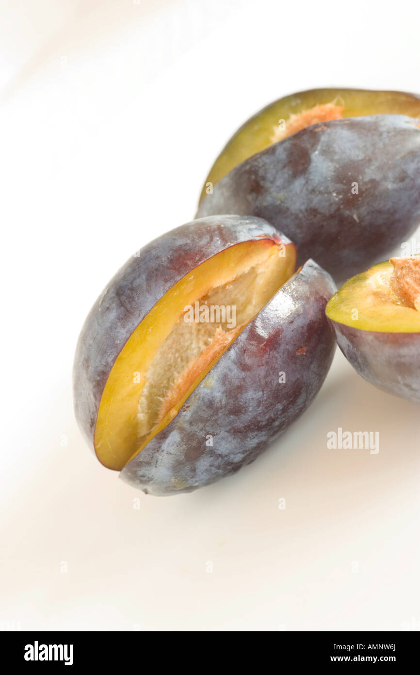 Plum kernels hi-res stock photography and images - Alamy