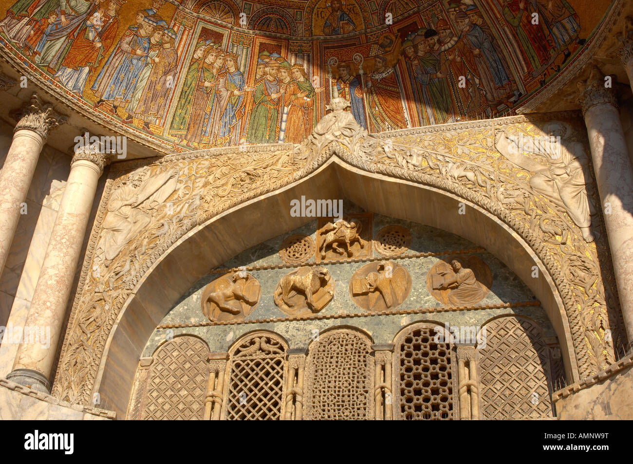 Basilica san marco saint hi-res stock photography and images - Alamy