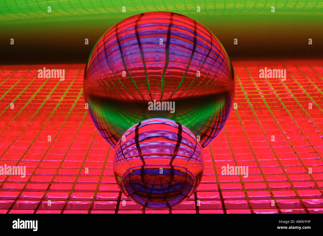Two spherical shapes hi-res stock photography and images - Alamy