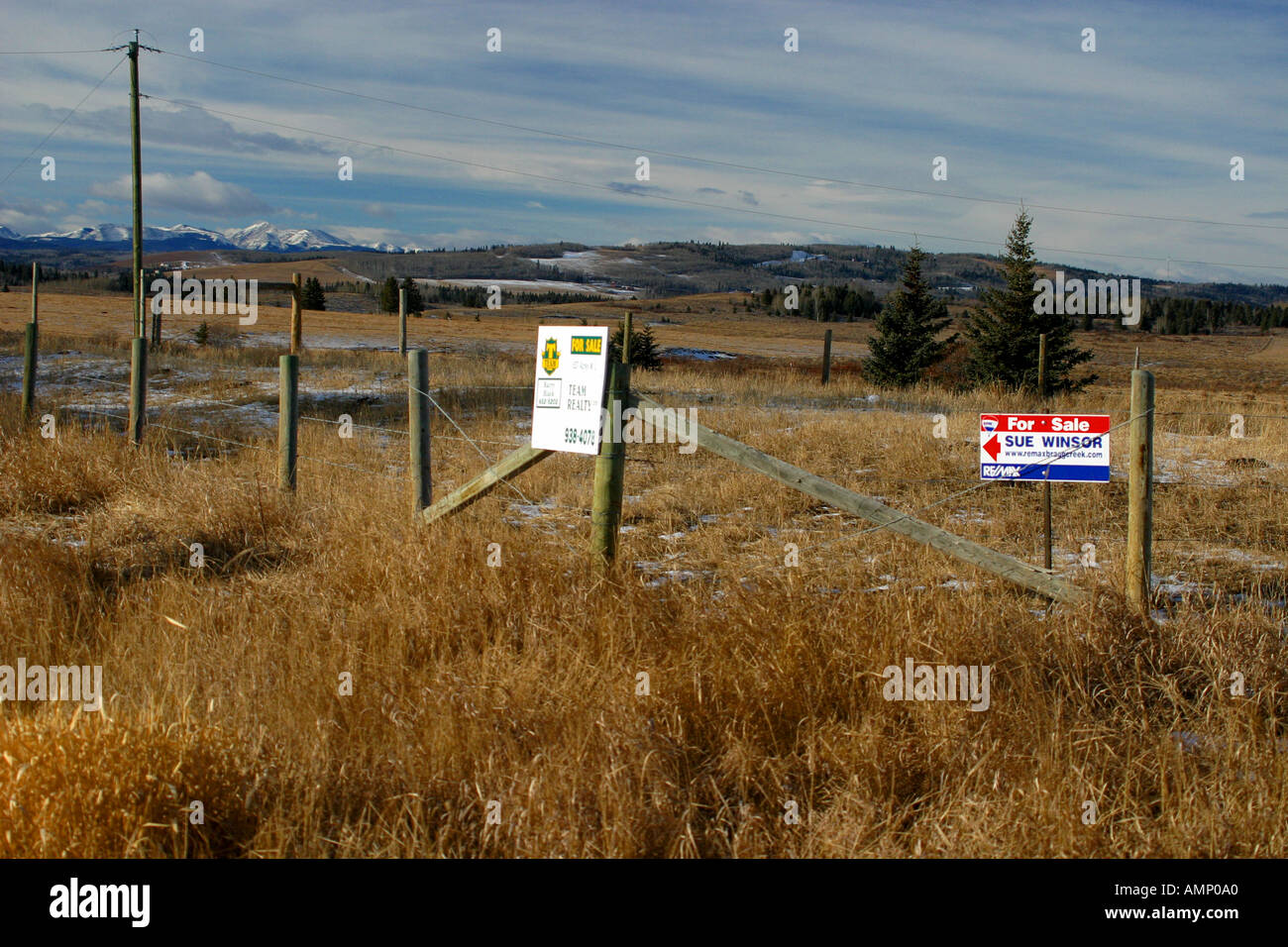 Real estate for salt sign Stock Photo - Alamy