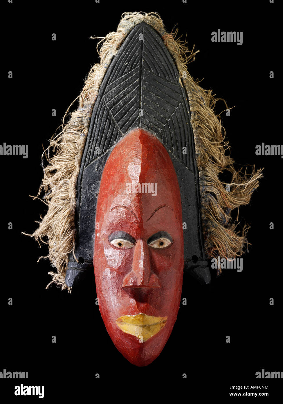 African tribal masks hi-res stock photography and images - Alamy