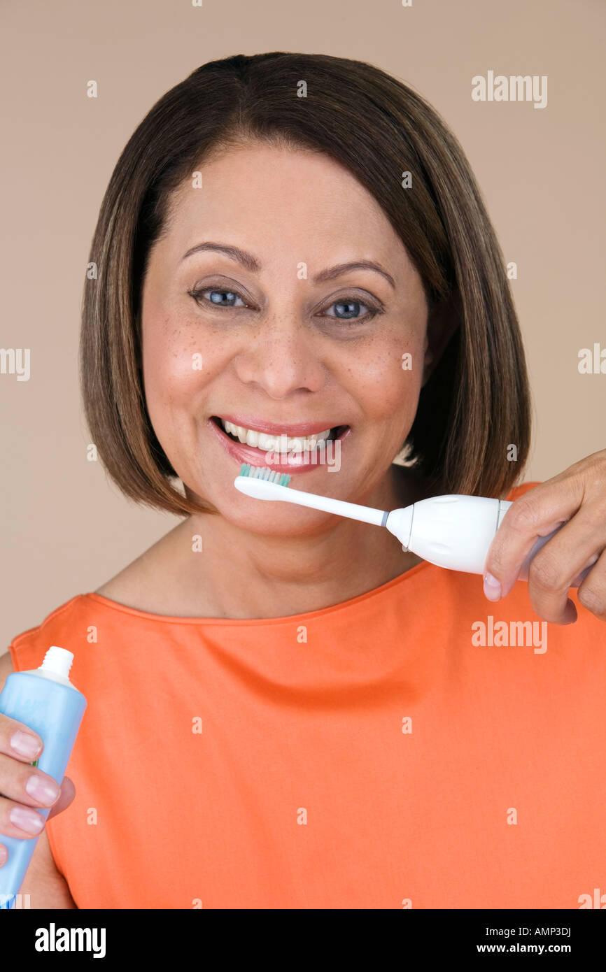 woman brushing teeth Stock Photo - Alamy