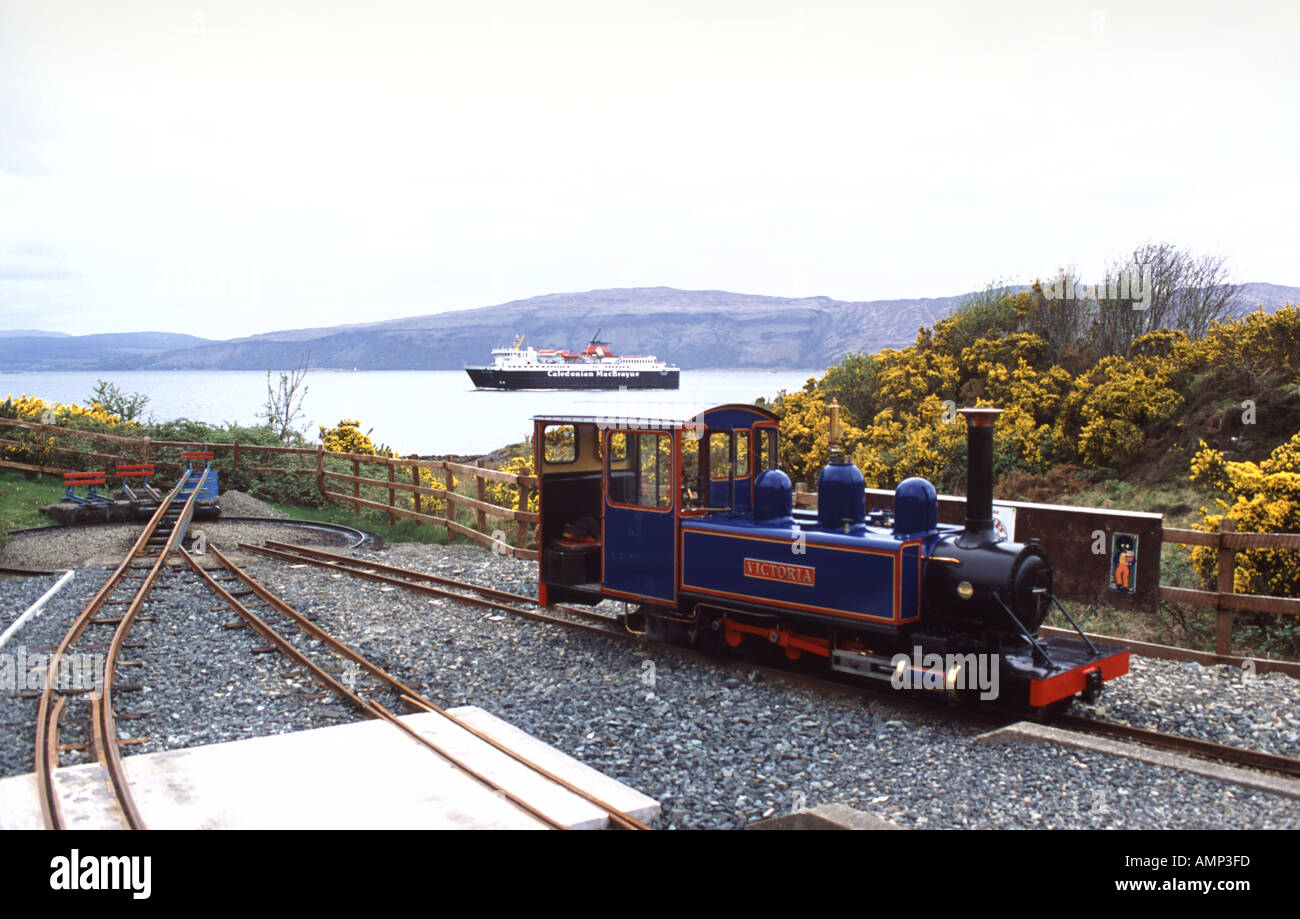 Miniature Steam engine Victoria on the turntable at Mull West Highland ...
