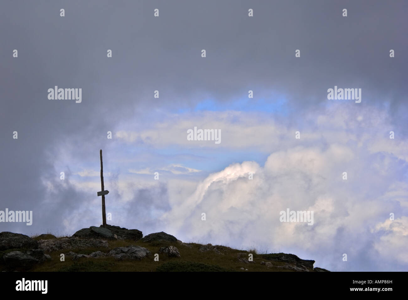 One way sign on top of the hill Stock Photo - Alamy