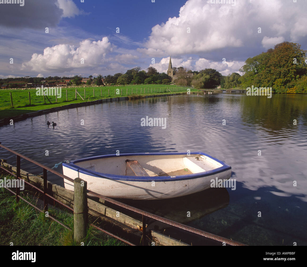 Brompton by Sawdon village pond North Yorkshire Stock Photo - Alamy