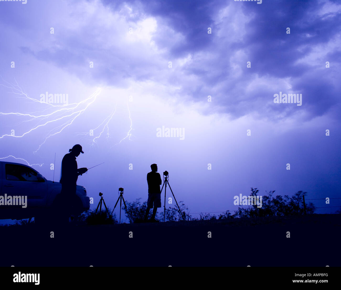 Storm chaser truck hi-res stock photography and images - Alamy