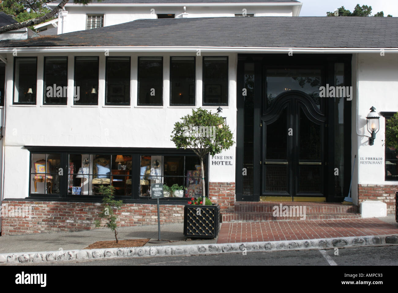 Pine inn carmel hi-res stock photography and images - Alamy