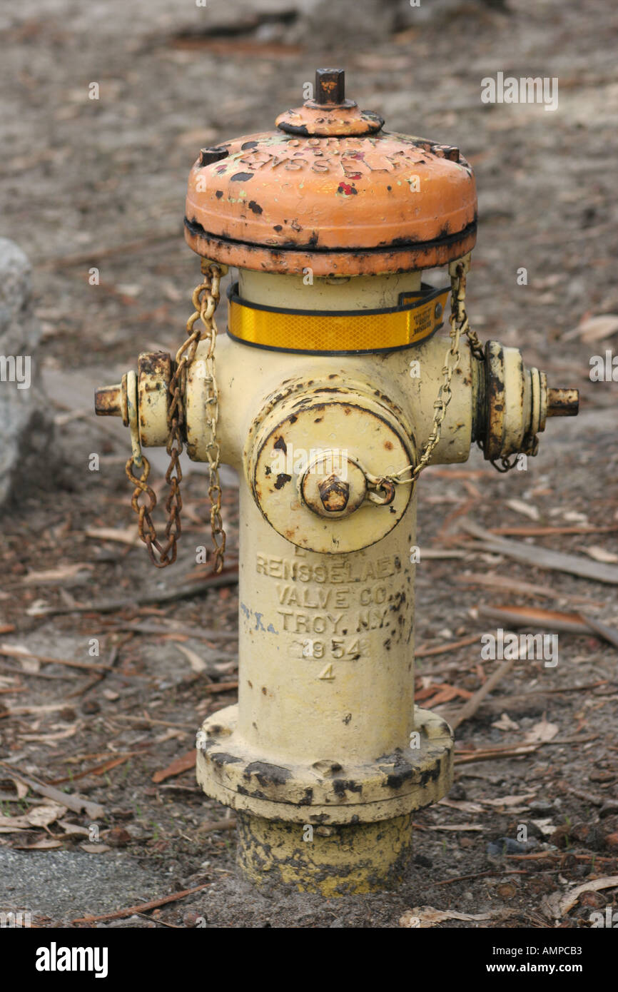 Sea water fire hydrant hi-res stock photography and images - Alamy