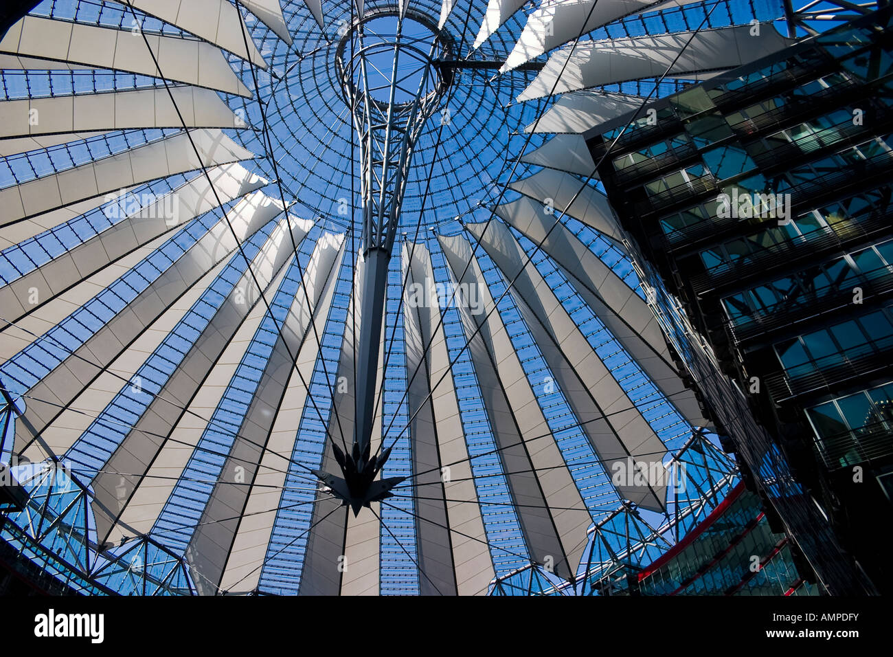 Sonycenter hi-res stock photography and images - Alamy