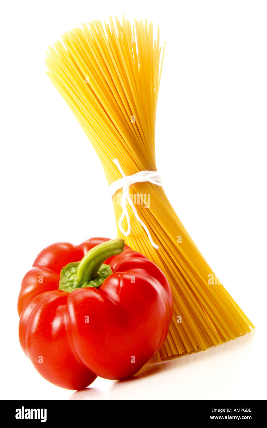 Uncooked spaghetti cutout Cut Out Stock Images & Pictures - Alamy