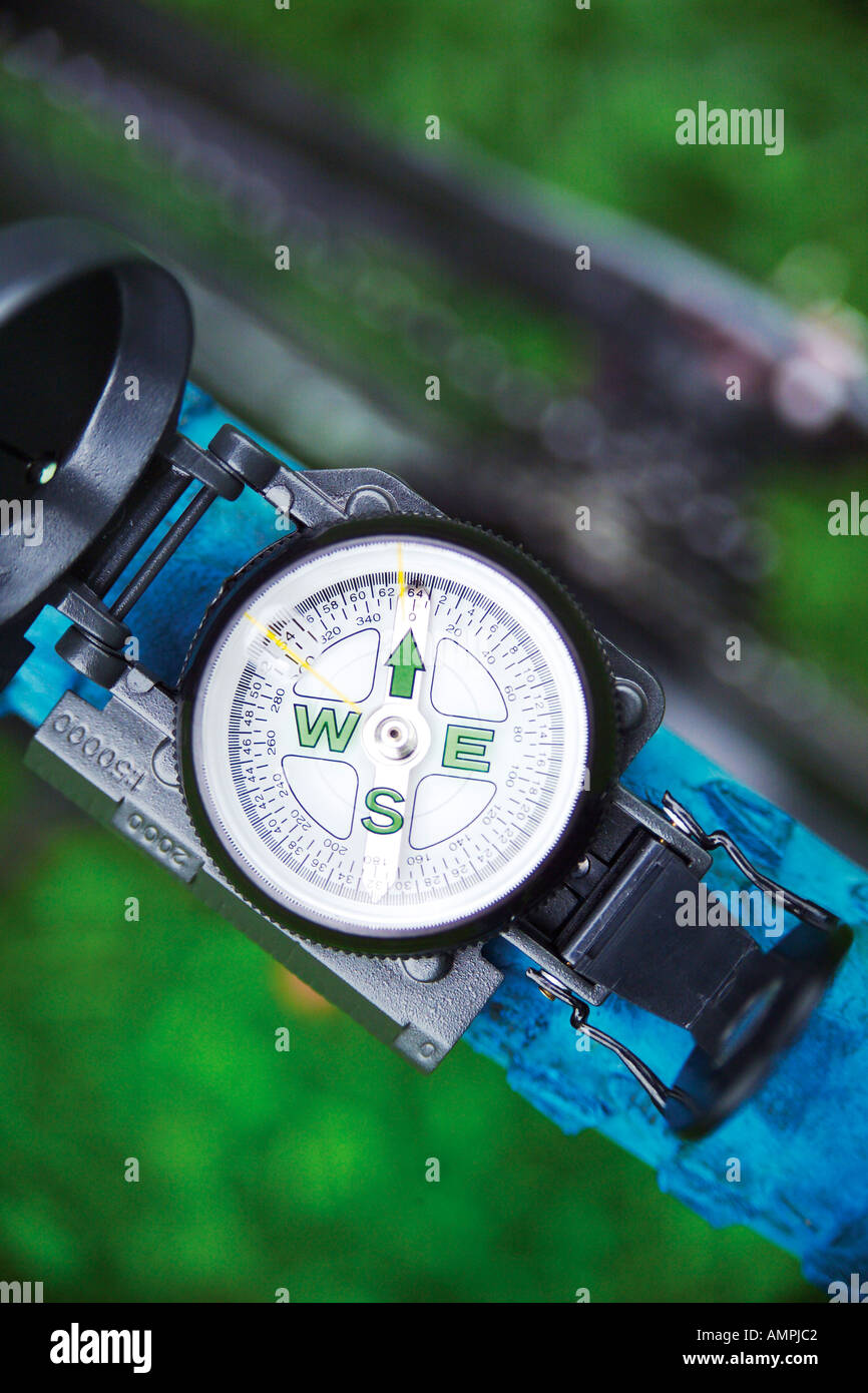 Bicycle compass hi-res stock photography and images - Alamy