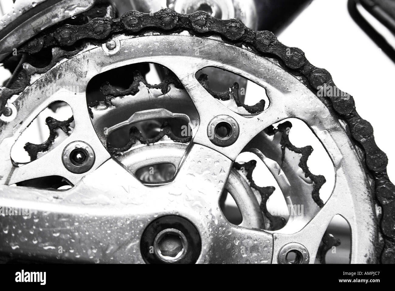 Bicycle sprockets and chains hi-res stock photography and images - Alamy