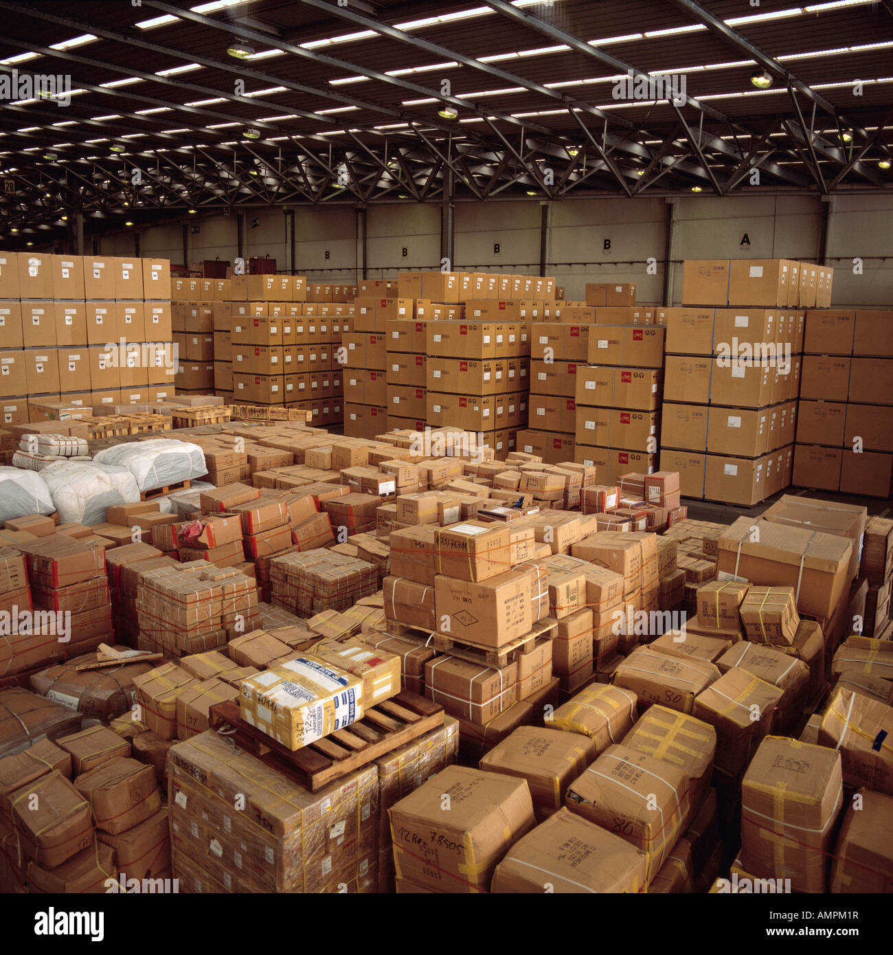 Lagerhaltung hi-res stock photography and images - Alamy