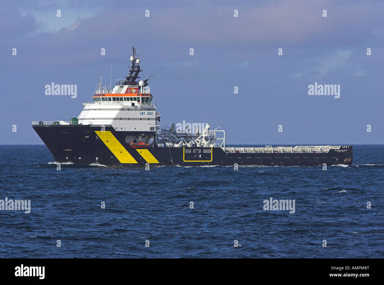Oil rig supply boat hi-res stock photography and images - Alamy