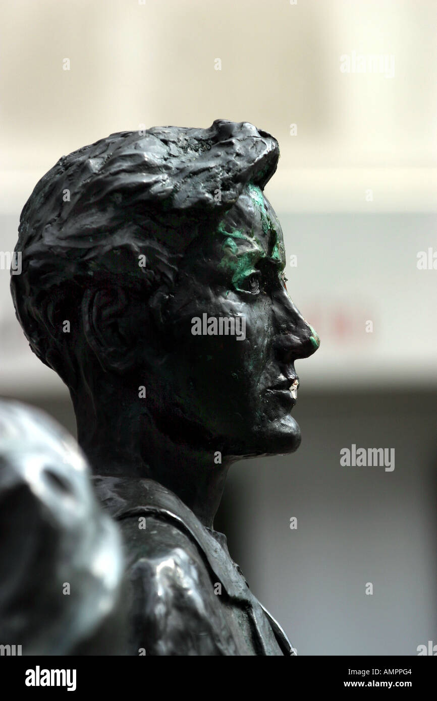 sculpture at the Upper Parliament end of Chapel Street, Nottingham City ...