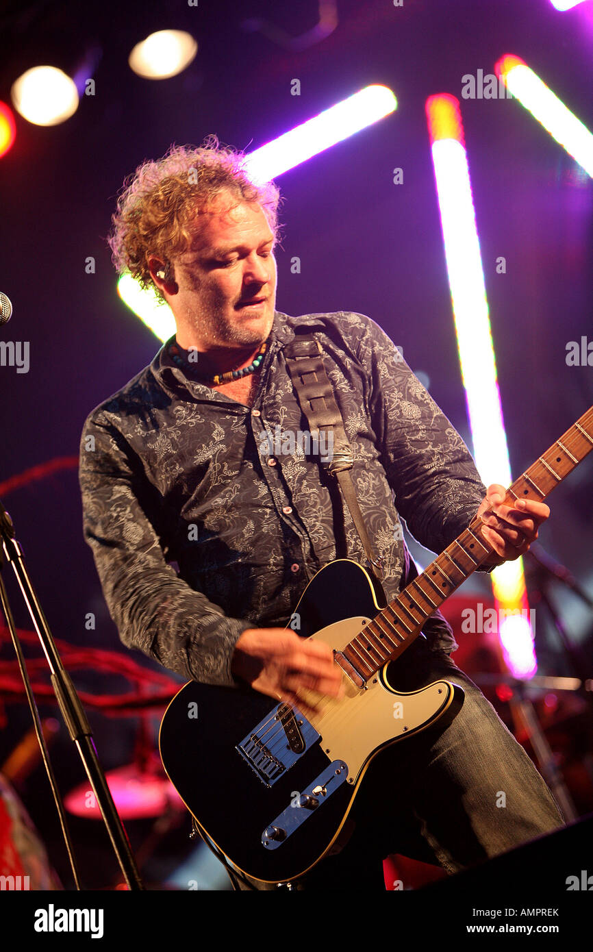 Mark chadwick singer hi-res stock photography and images - Alamy