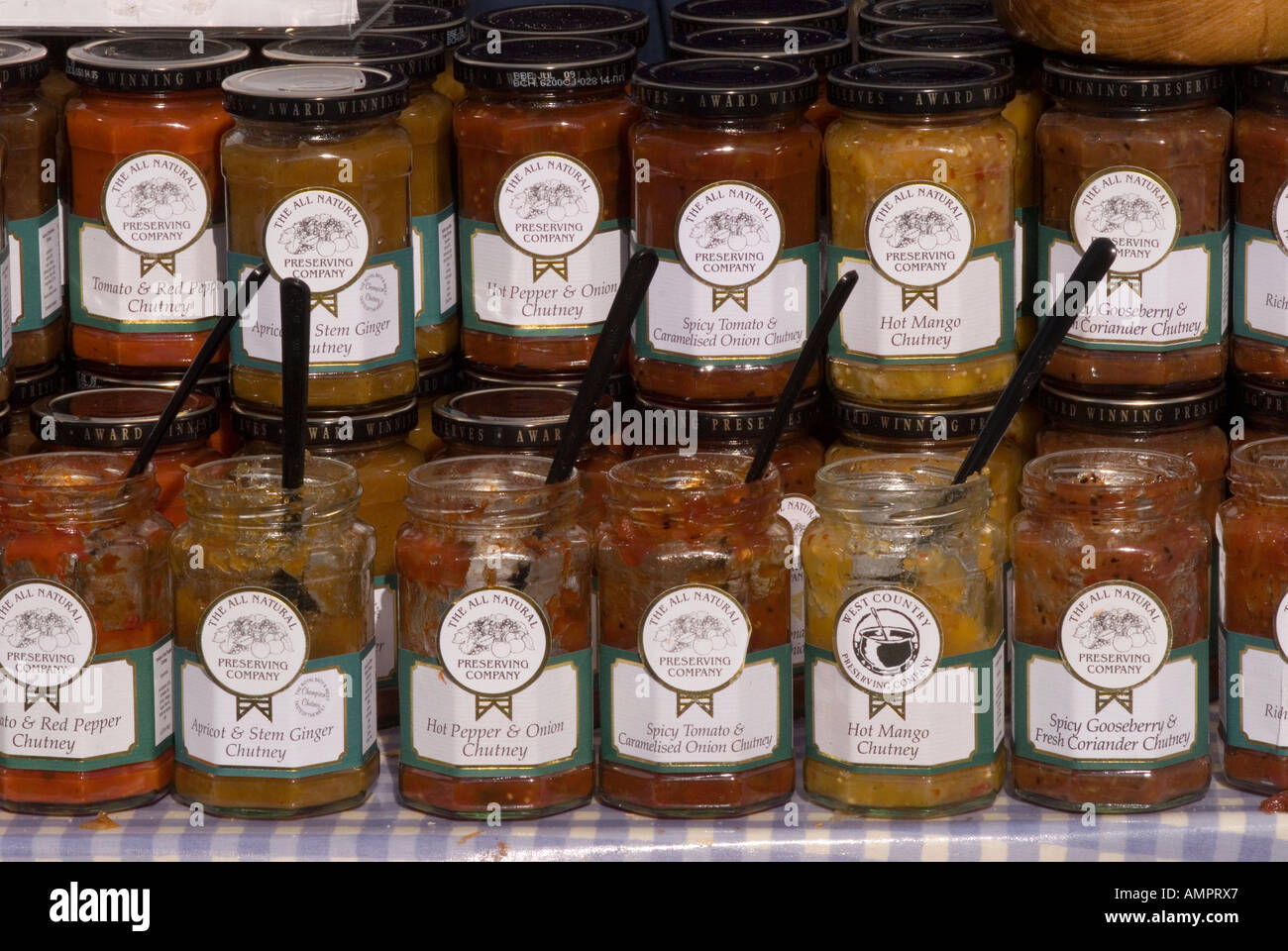 Outdoor food court display hi-res stock photography and images - Alamy