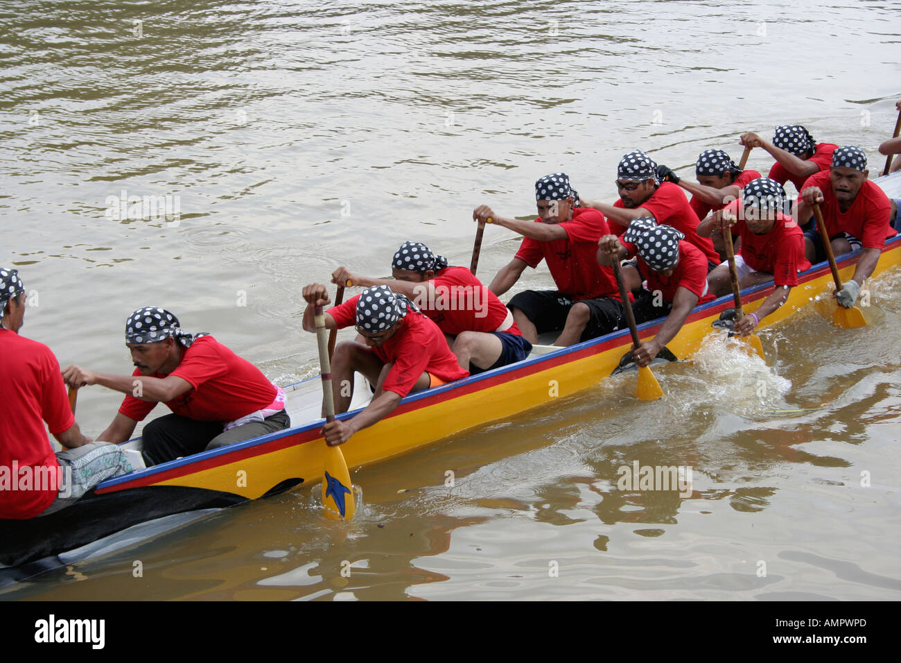 Traditional long boat racing Malaysia Stock Photo - Alamy