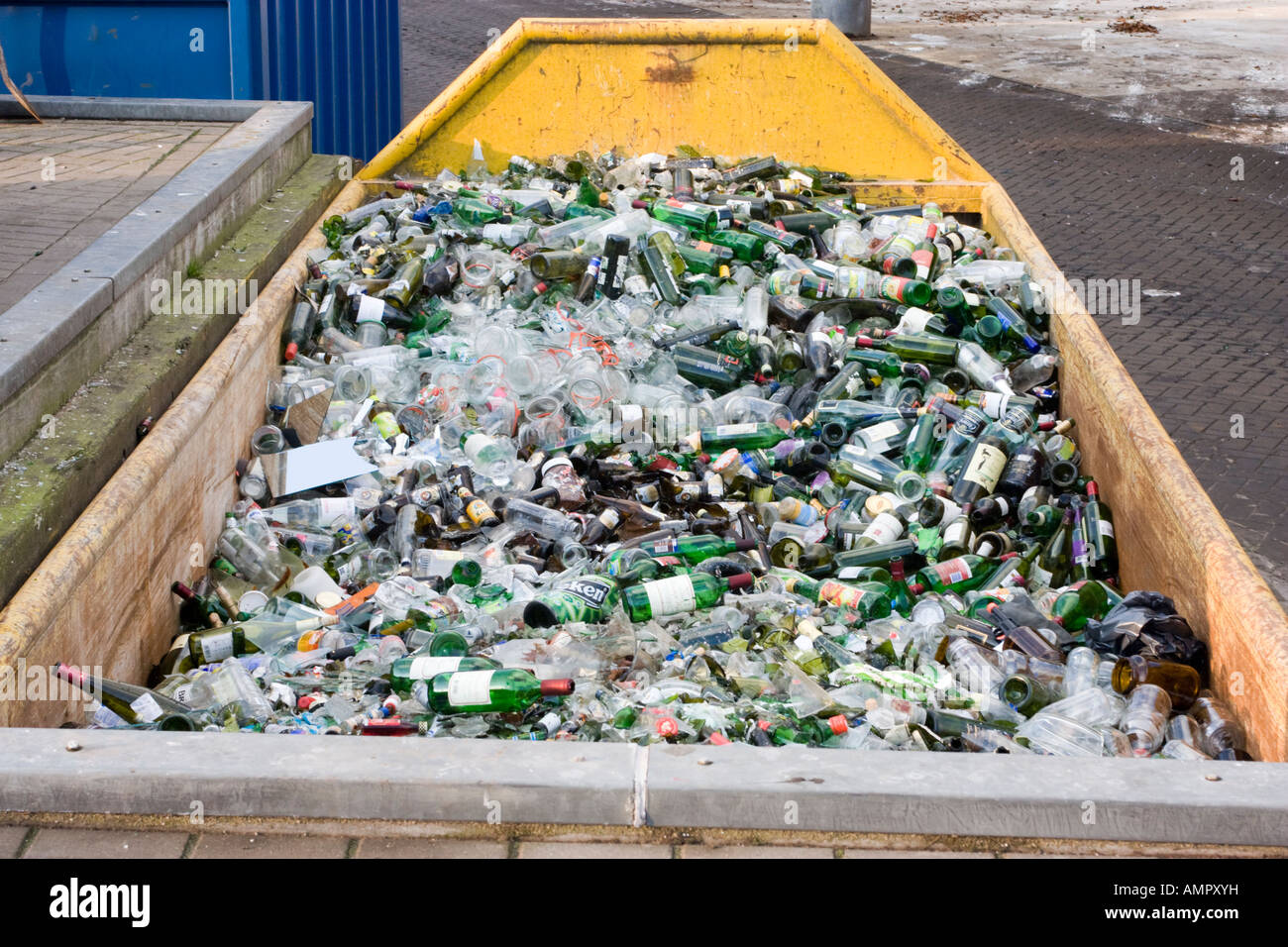 Glass recycling center hi-res stock photography and images - Alamy