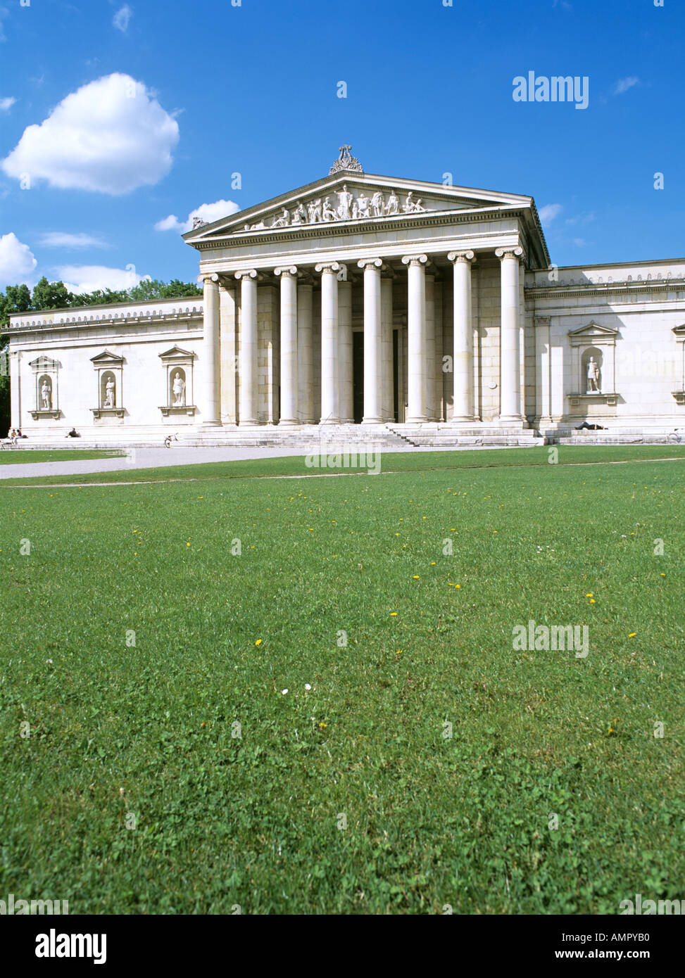 Glyptothek outside hi-res stock photography and images - Alamy
