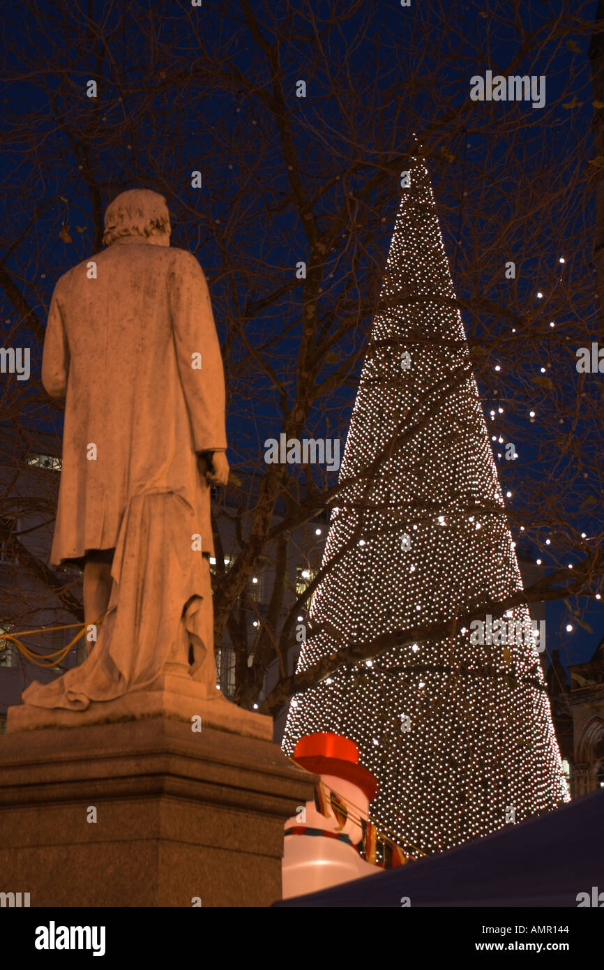 Manchester christmas tree hi-res stock photography and images - Alamy