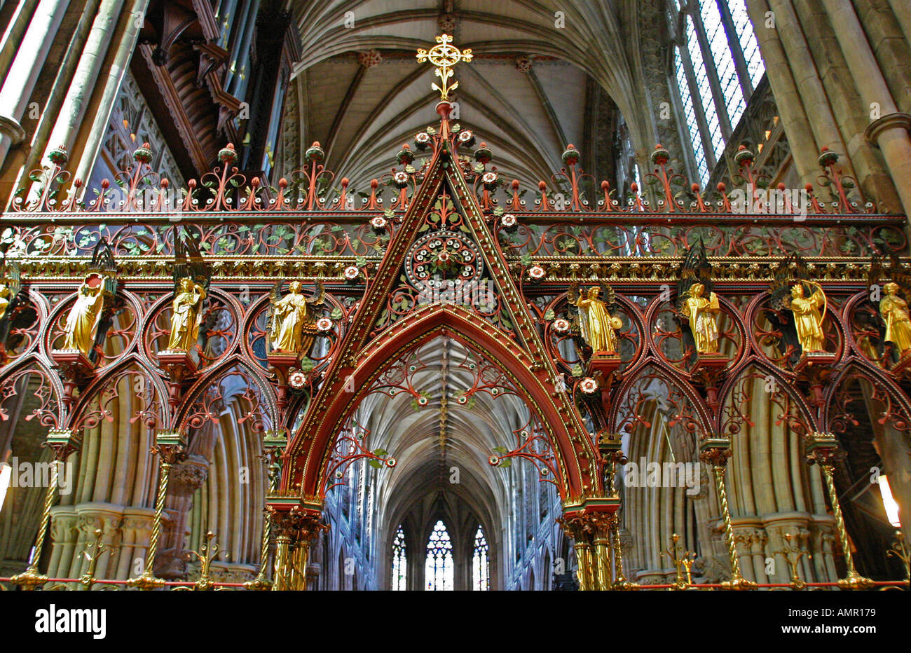 Litchfield cathedral screen hi-res stock photography and images - Alamy