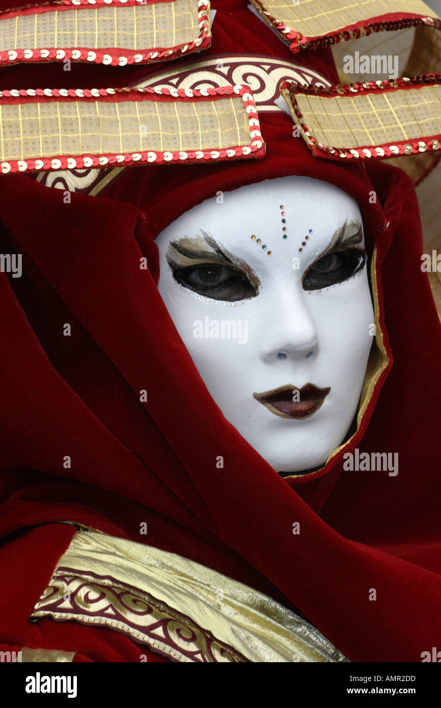 Lady carnival hi-res stock photography and images - Alamy