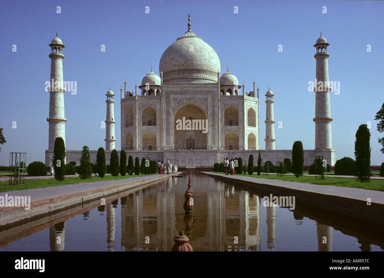 Palace or mausoleum Taj Mahal Agra Uttar Pradesh India most famous ...