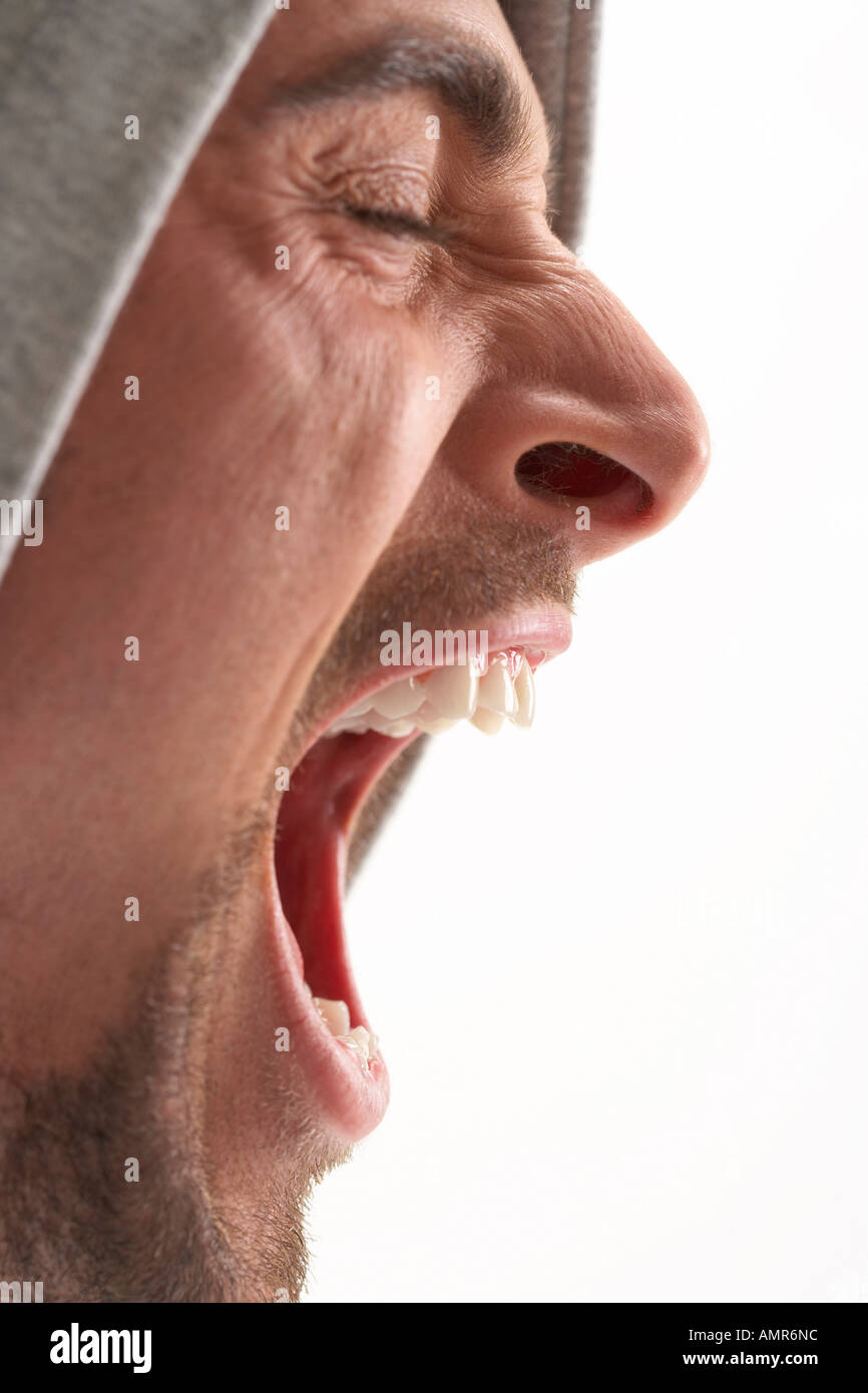 Side profile young man screaming High Resolution Stock Photography and ...