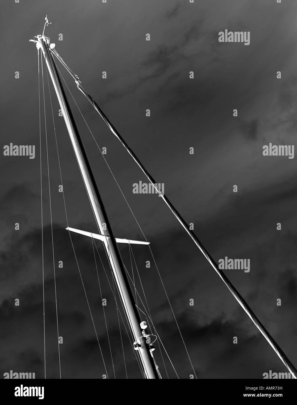 Mast boom rigging hi-res stock photography and images - Alamy