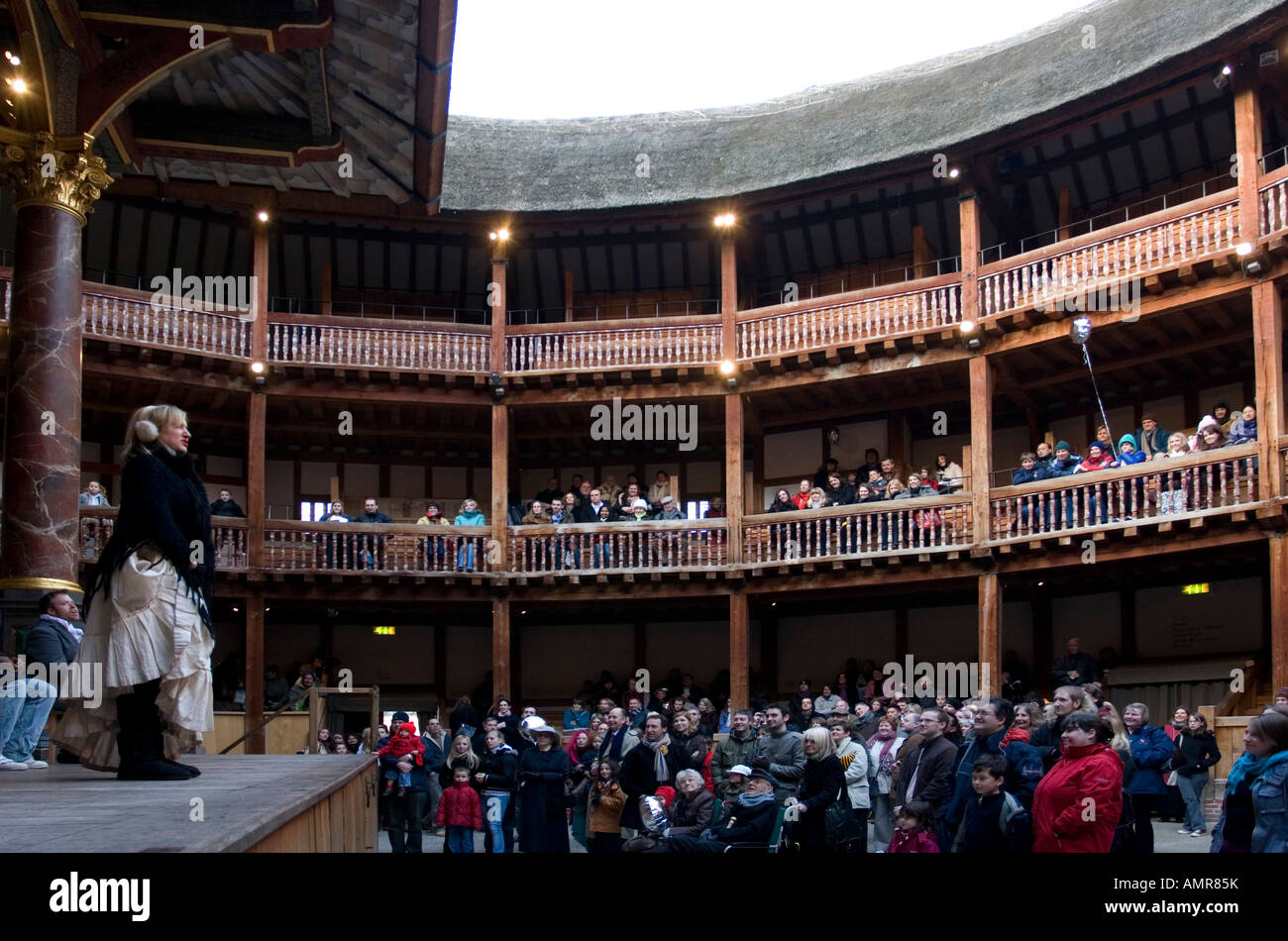 Globe theatre london hi-res stock photography and images - Alamy