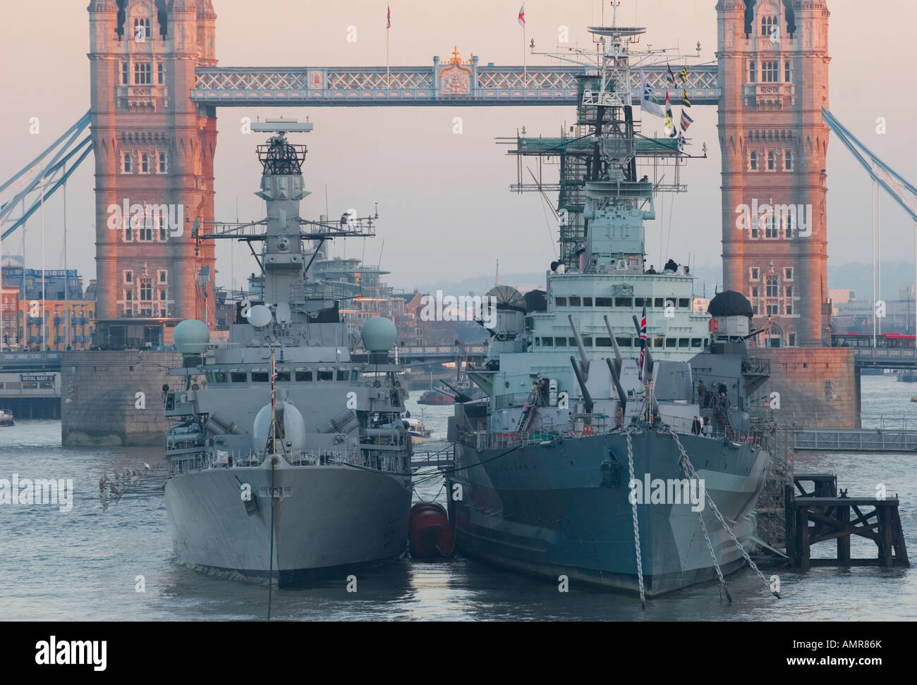 British warships hms hi-res stock photography and images - Alamy
