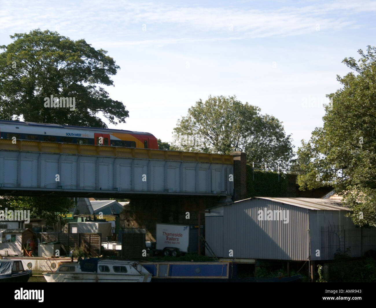Staines railway bridge staines bridge hi-res stock photography and ...