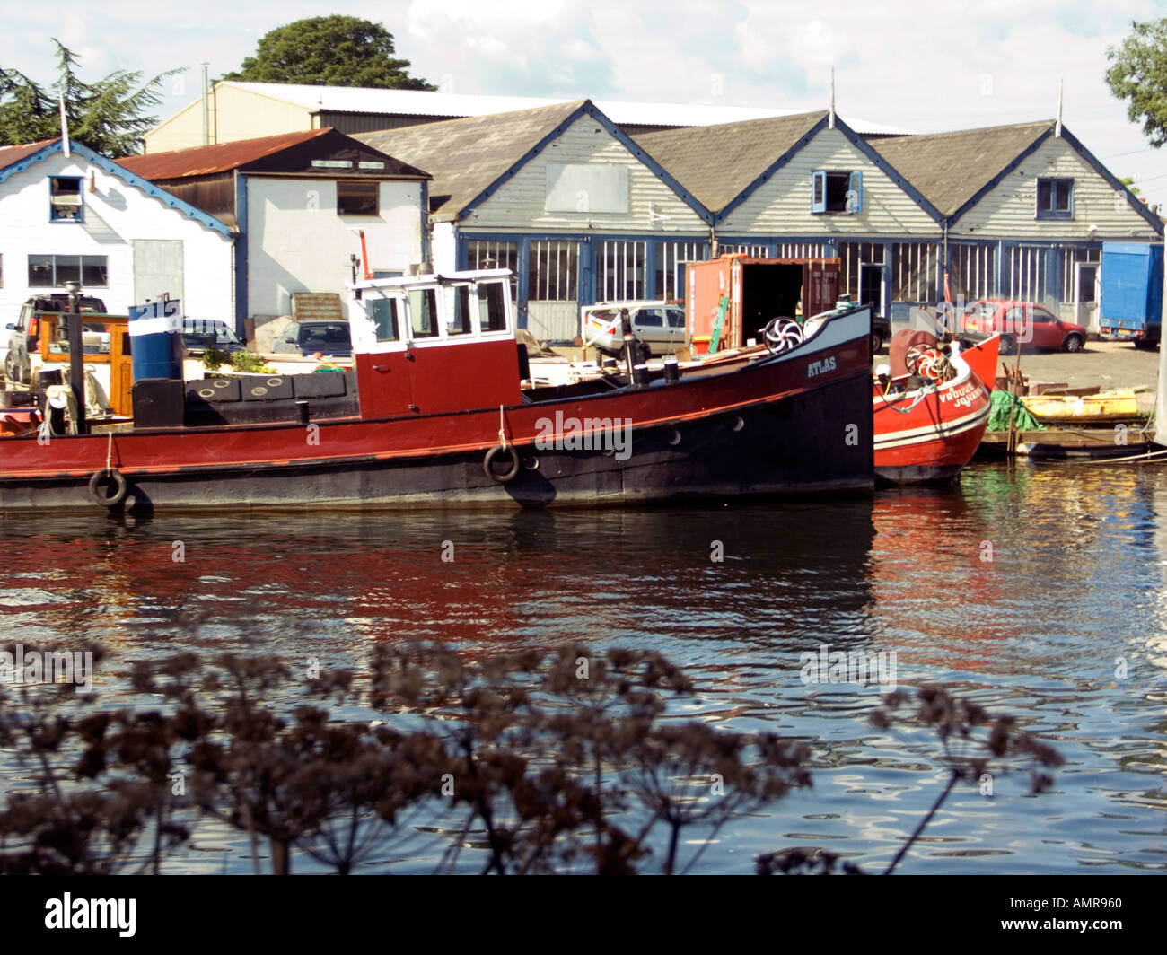 Tims Boat Yard, River Thames, Staines, Middlesex, England Stock Photo ...