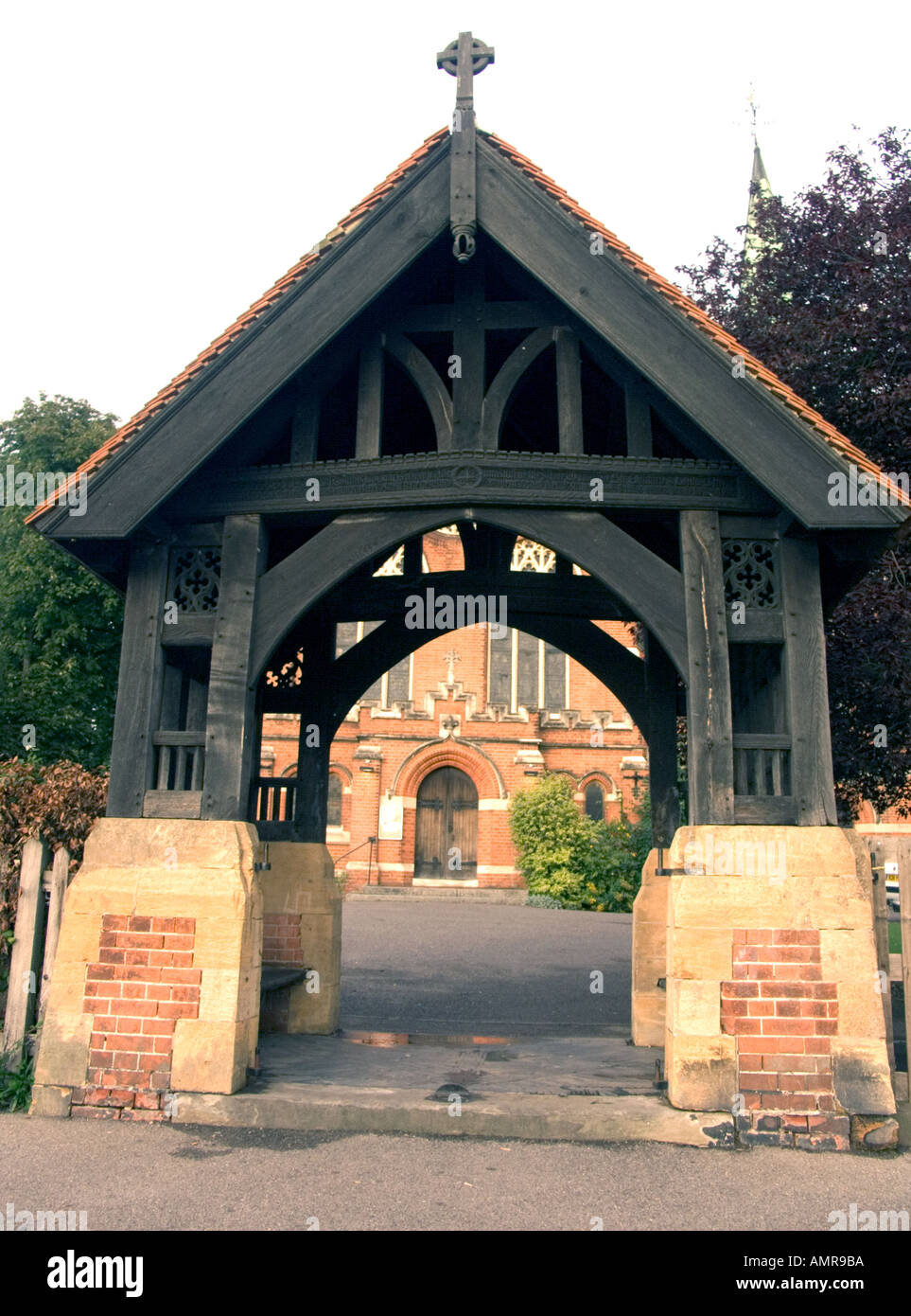 Lychgate, Church of St Peter, Staines, Middlesex, England, UK Stock ...