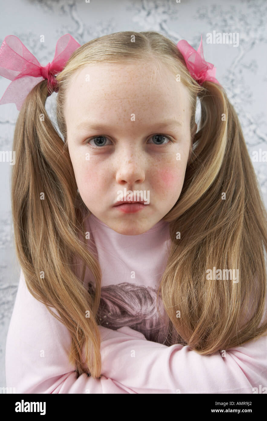 Tween girl face serious hi-res stock photography and images - Alamy