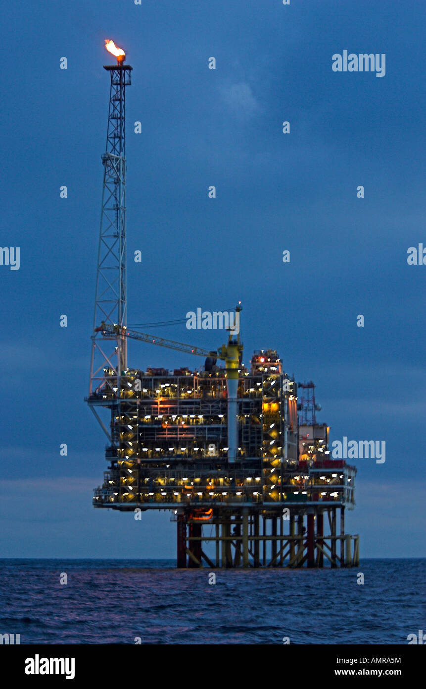 Etap Oil rig complex north sea BP production gas Stock Photo - Alamy