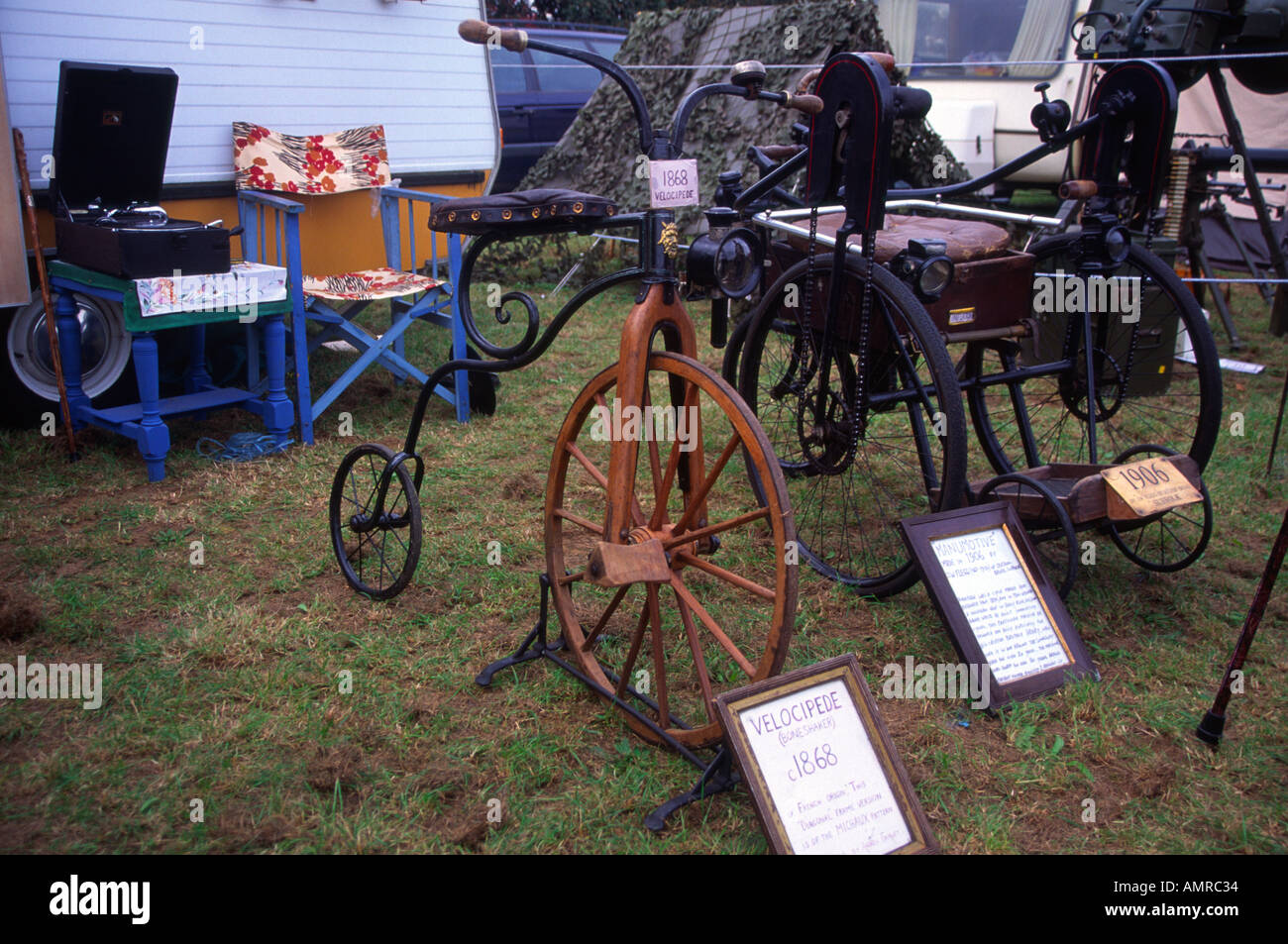 Historic old bicycles hi-res stock photography and images - Alamy
