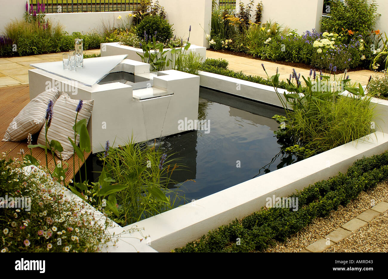 Contemporary fish pond hi-res stock photography and images - Alamy