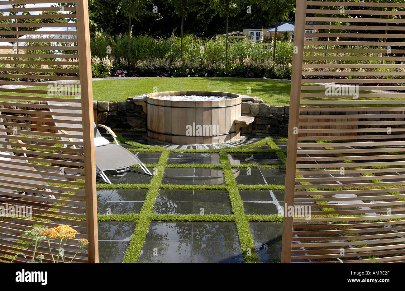 Jacuzzi on a paved terrace Stock Photo - Alamy
