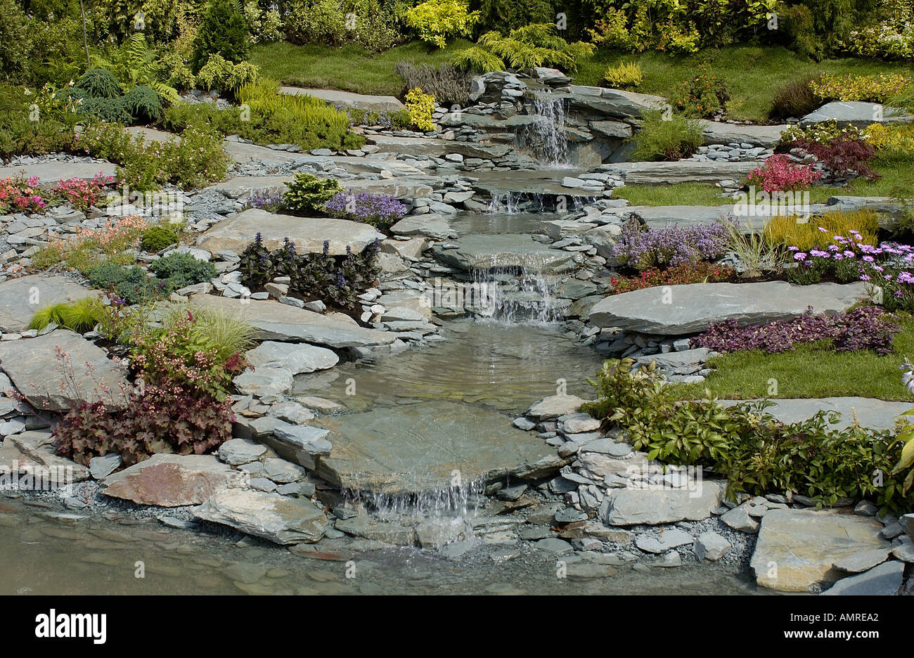 Stream water feature hi-res stock photography and images - Alamy
