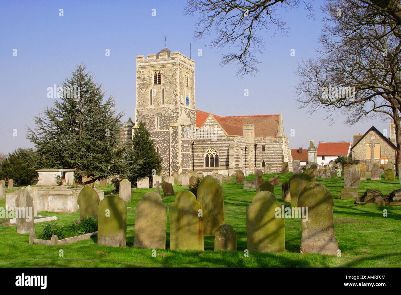 Cliffe church hi-res stock photography and images - Alamy