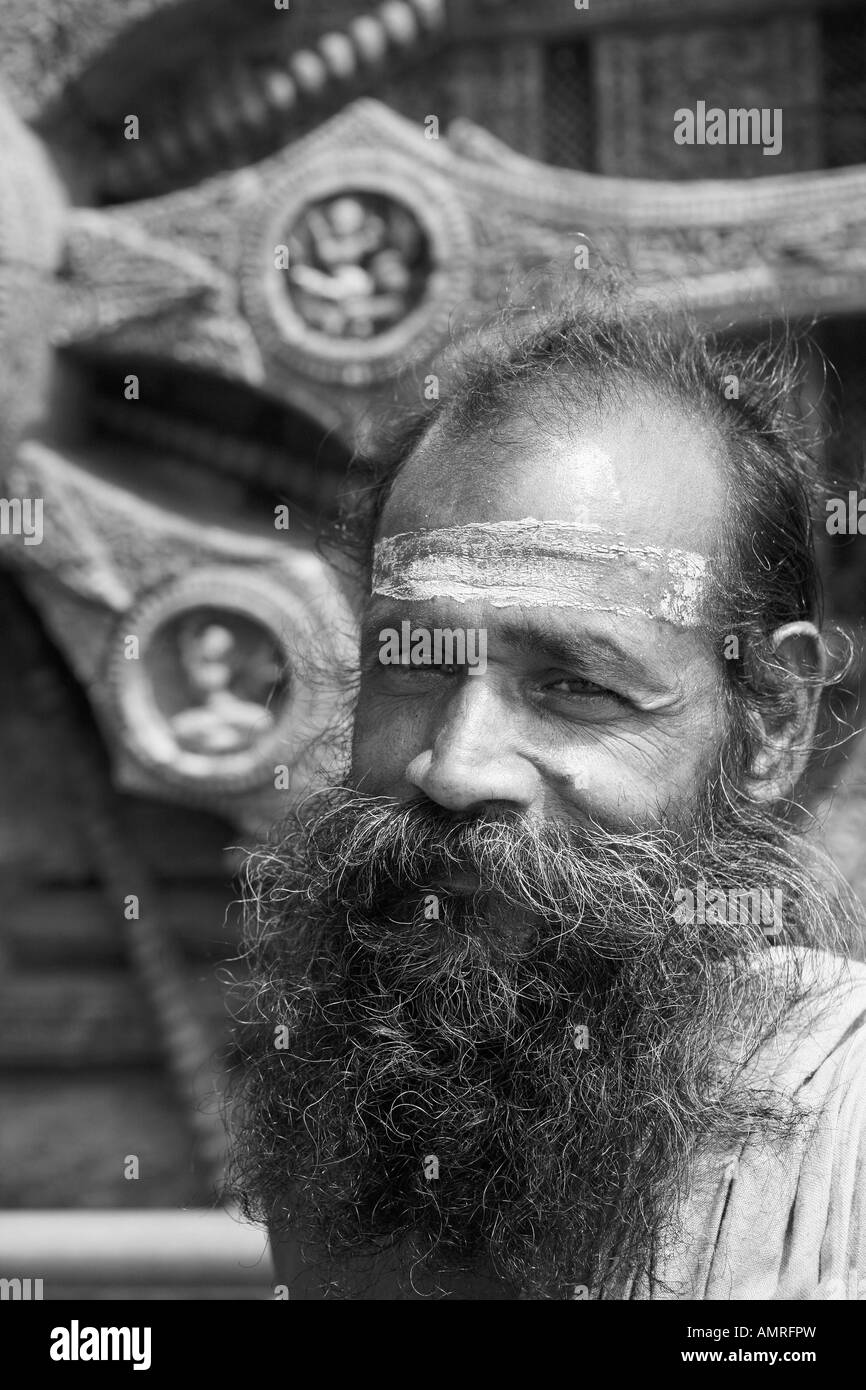Brahmin priest at the Sun Temple, Konark, Orissa, India Stock Photo - Alamy