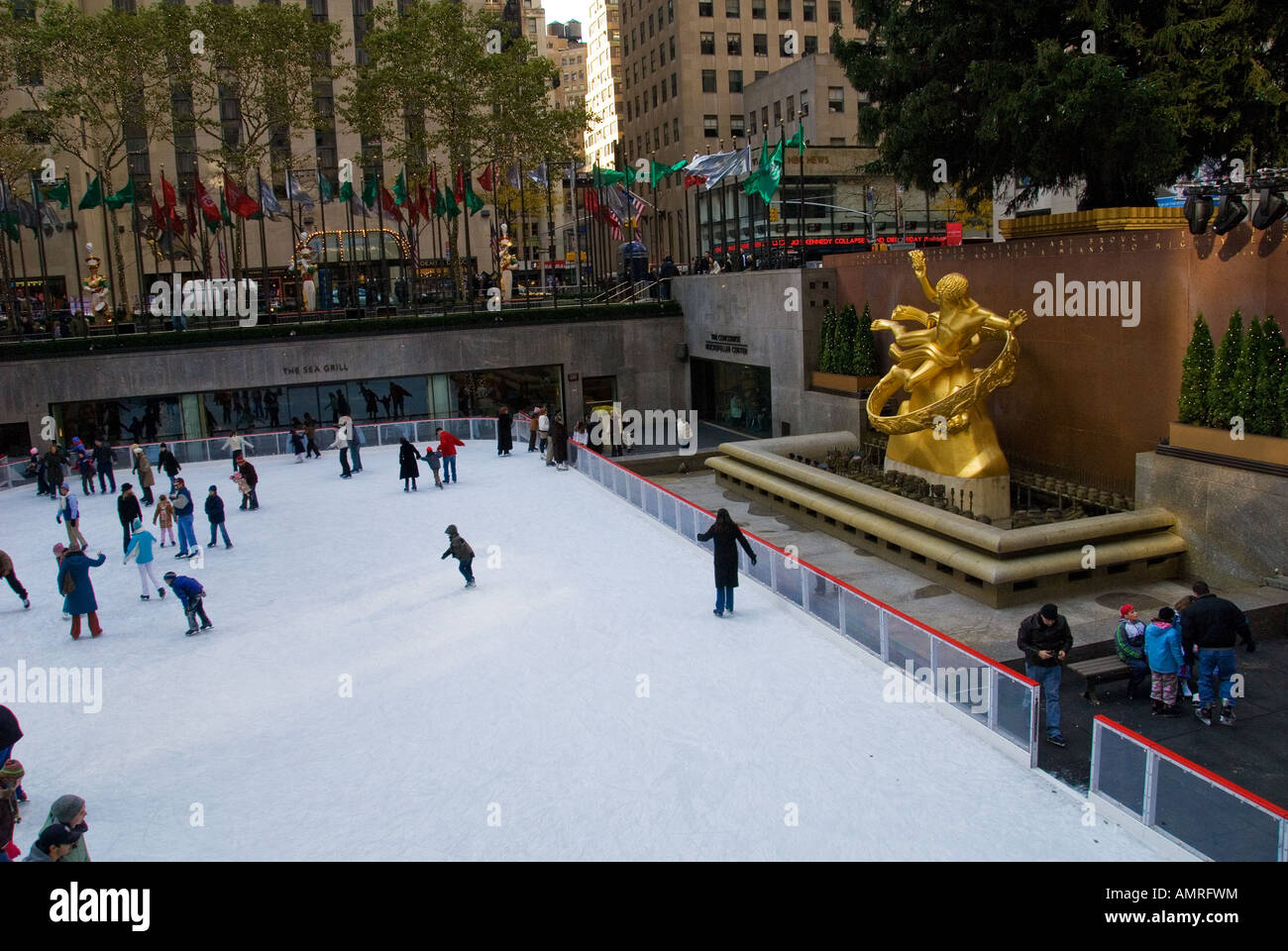 The Ice Rink at the Rockerfeller Centre In Manhattan New York City ...